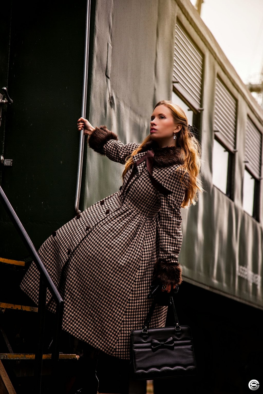 Lady Lockenlicht: Classic Lolita Shooting mit Christian Schenkel