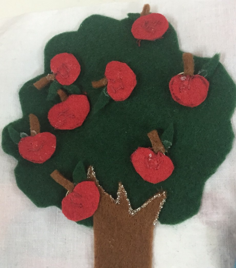 HOME TALENTS: APPLE TREE QUIET BOOK PAGE