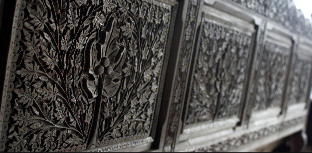 the crafts of kashmir: kashmiri walnut wood carving