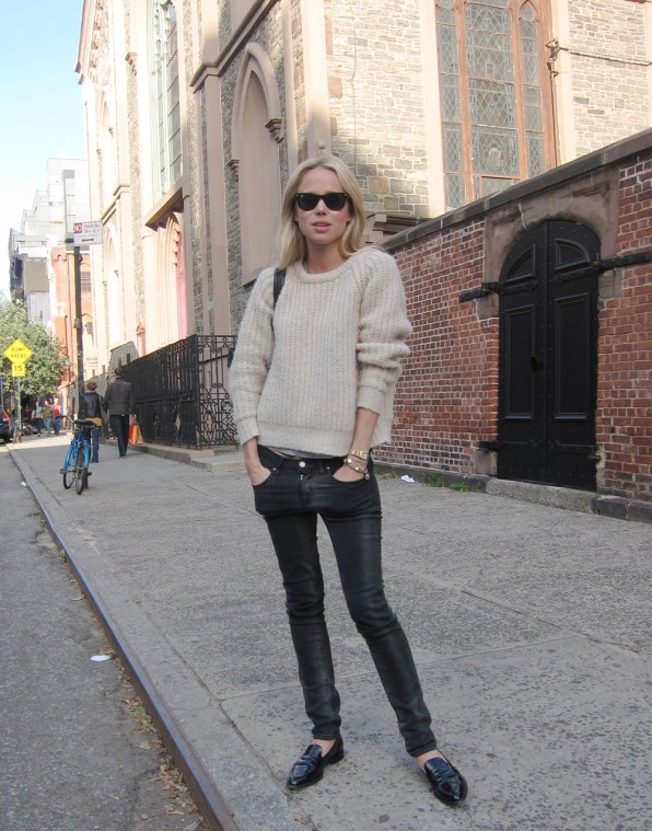 Of Emma: Elin Kling, Outfit