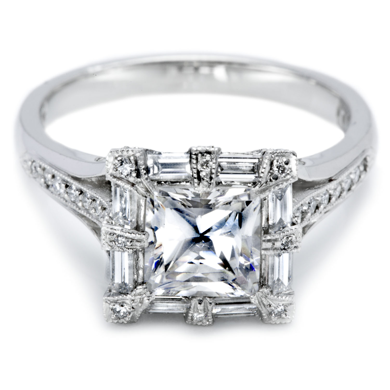 SHE FASHION CLUB: Princess Cut Solitaire Engagement Rings