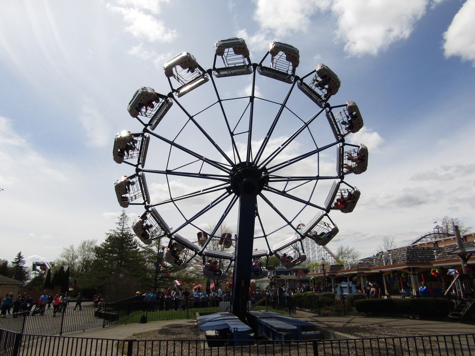 Amusement Views: Six Flags Darien Lake - May 10th and 11th, 2019