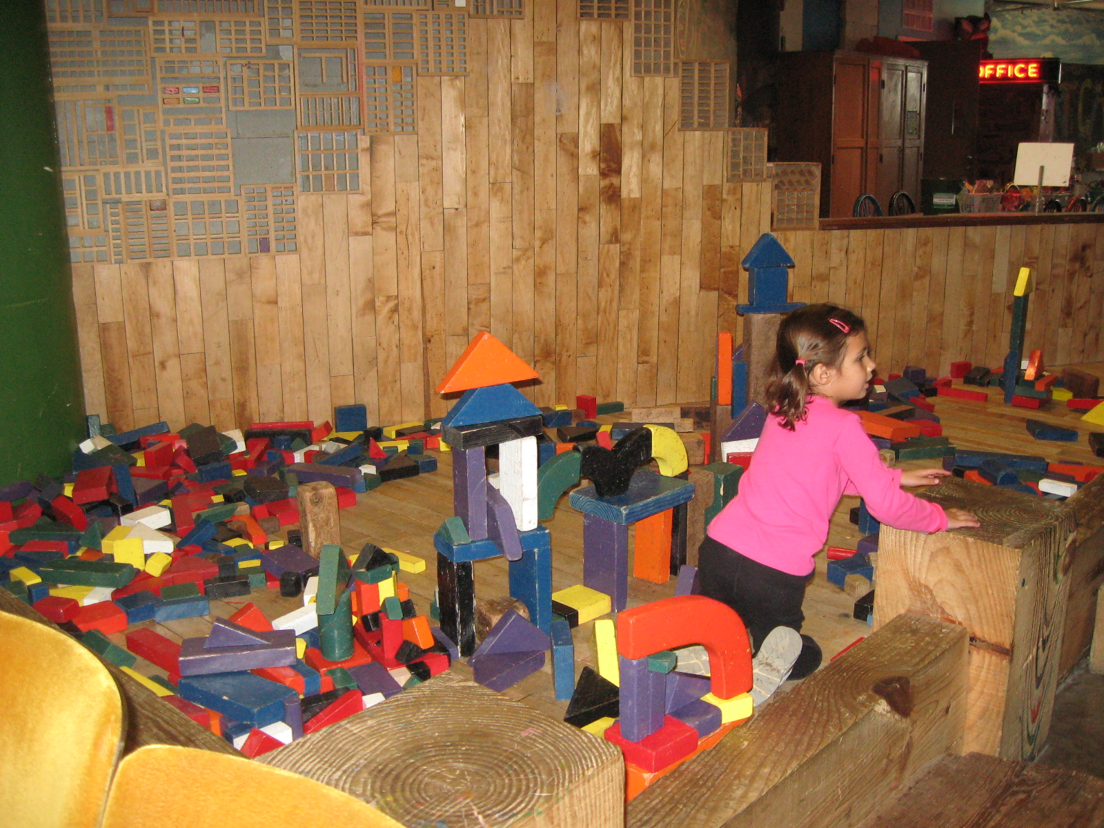 Museum Notes : Rewind: A Good Mess