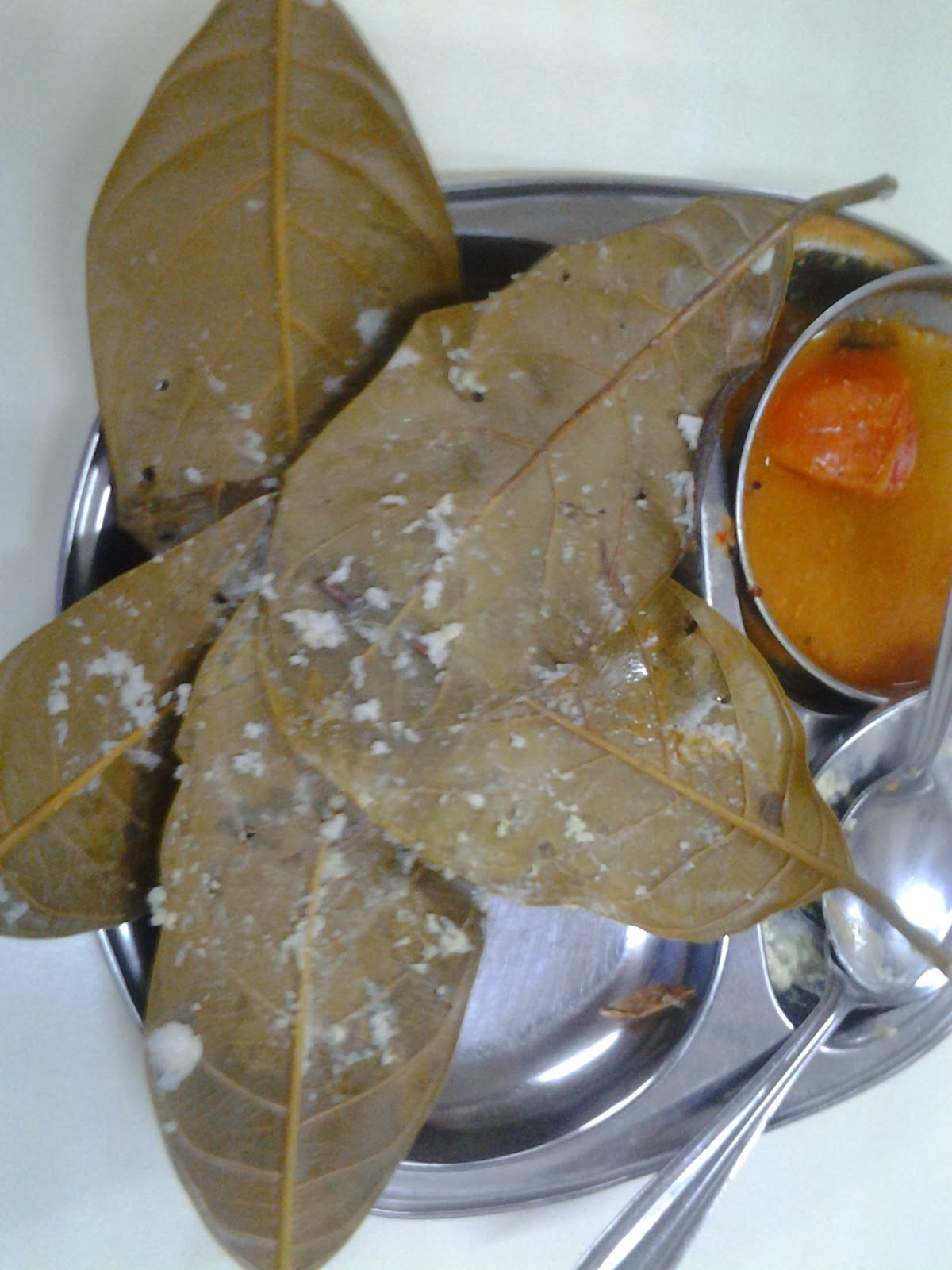 Planet Food India: Khotto - Idli steamed in jackfruit leaves - Cafe ...