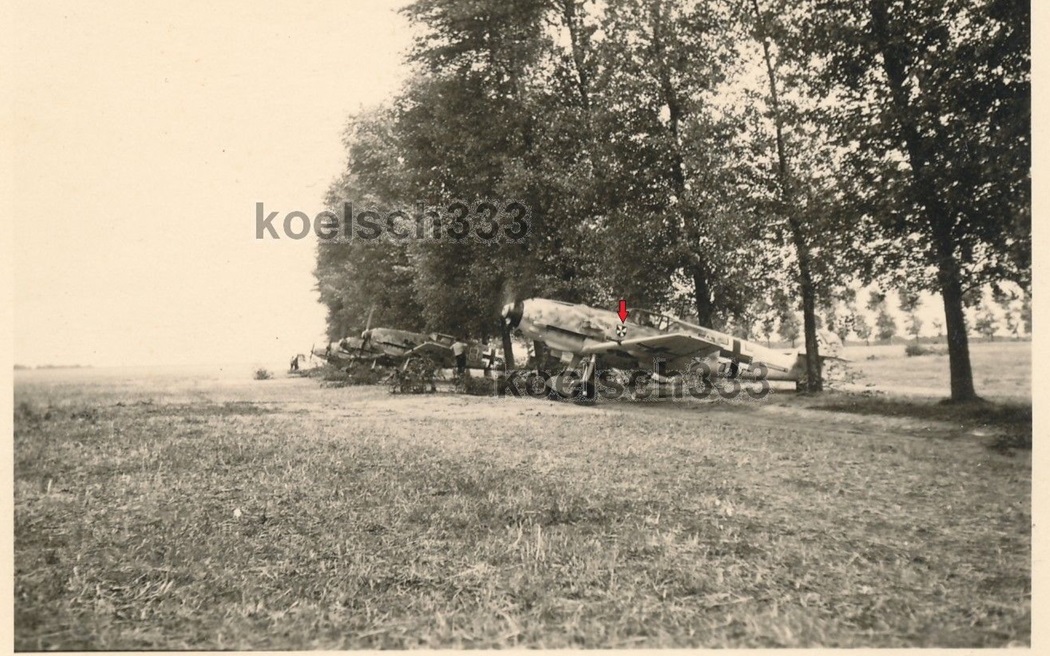 FalkeEins - the Luftwaffe blog: JG 11 Bf 109 - ebay photo find # 251