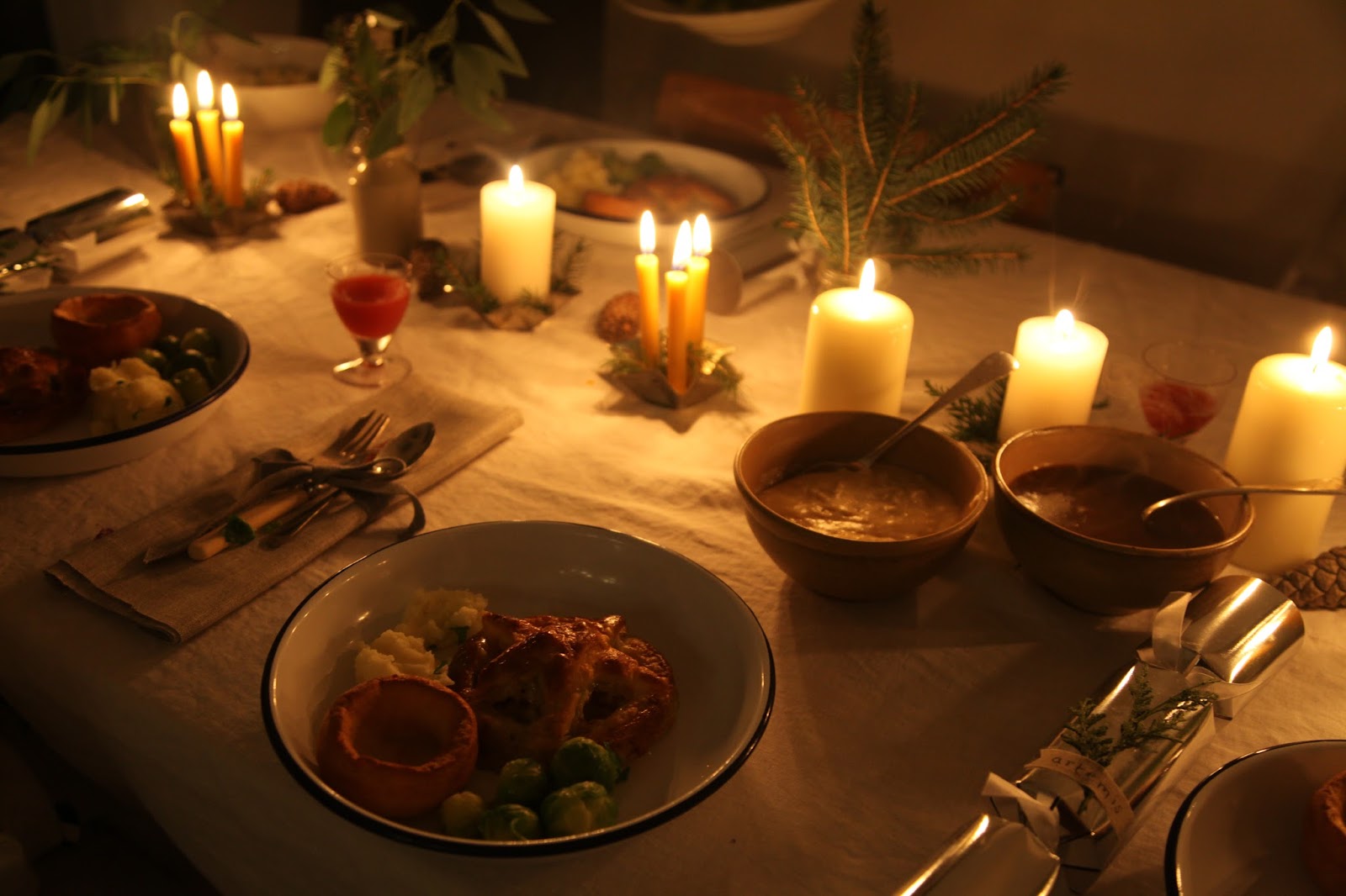 yule 2016 | J o u r n a l