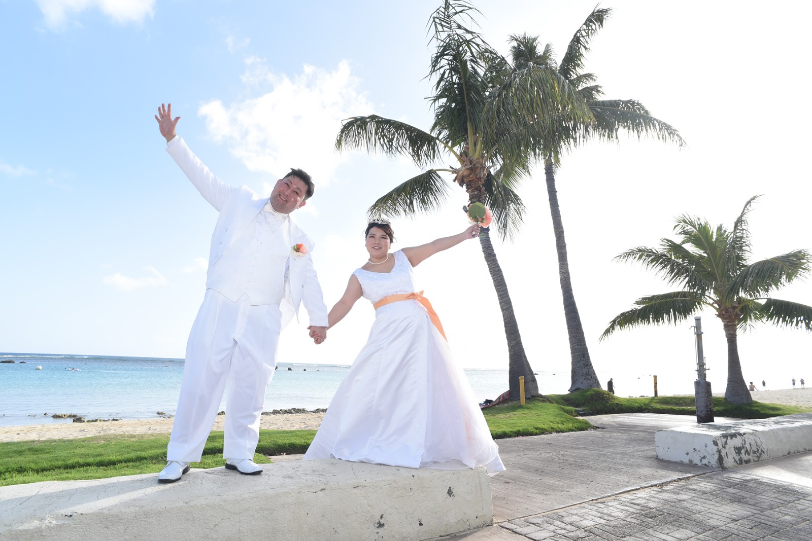 Honolulu Weddings: HONOLULU WEDDINGS: Makoto & Aya