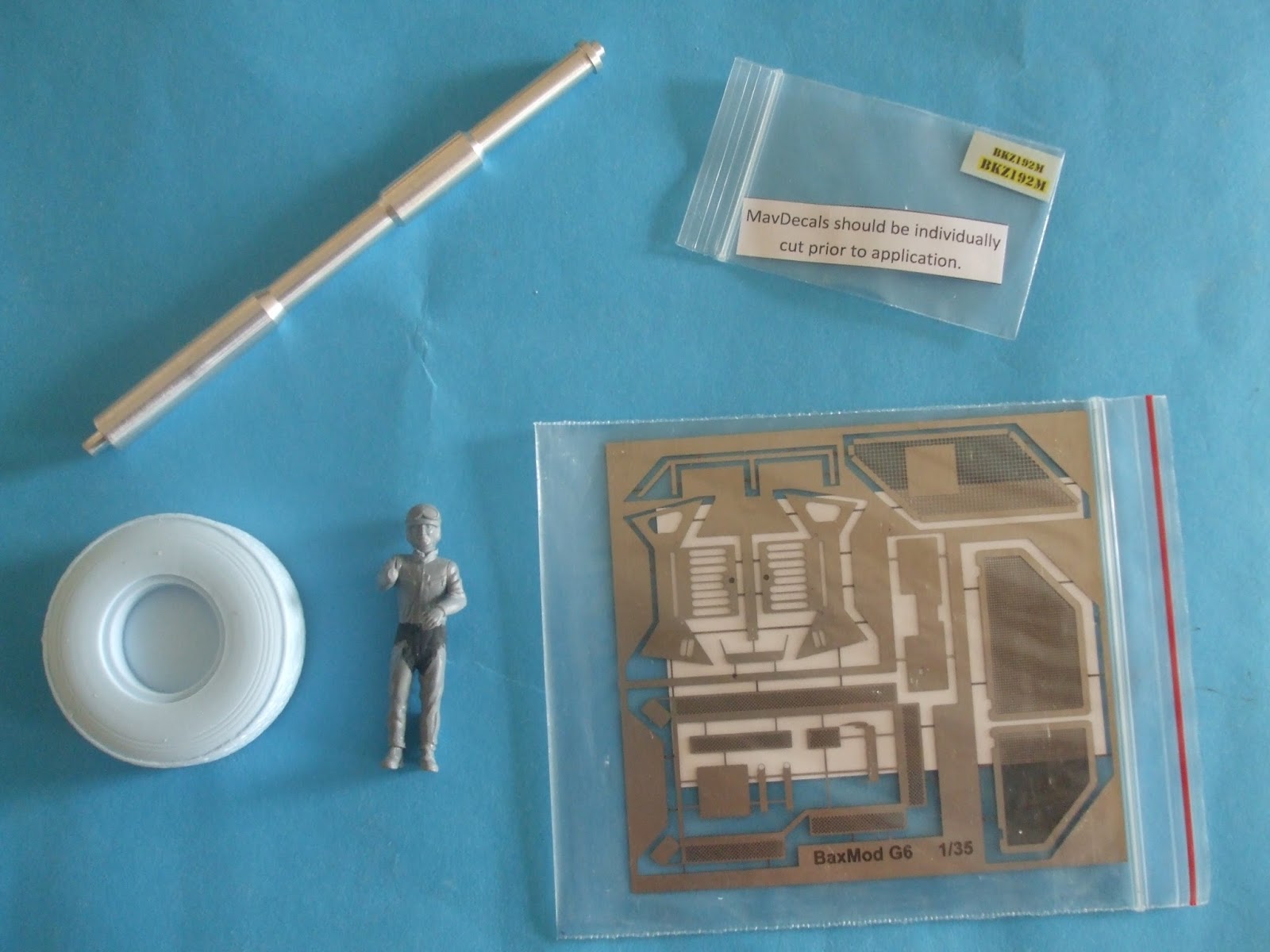 Land Sea and Air: 1/35 SANDF G6 'Rhino' SPG.