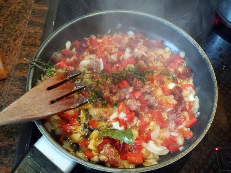 RECETAS DE FAMILIA: Rehogado de judías