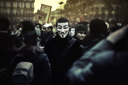Quem são os Anonymous | Sorriso na Foto