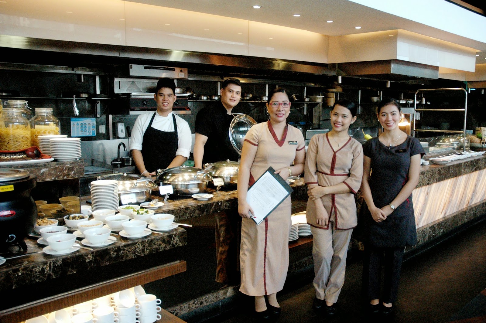 DUDE FOR FOOD: Sunny Days and Bacon: Breakfast at F All Day Dining ...