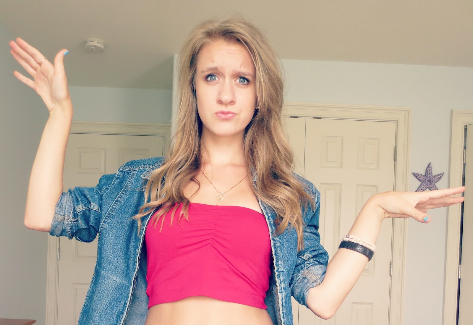 Hot Celebrity Measurements: Perrie Edwards - Hot Celebrity Measurements