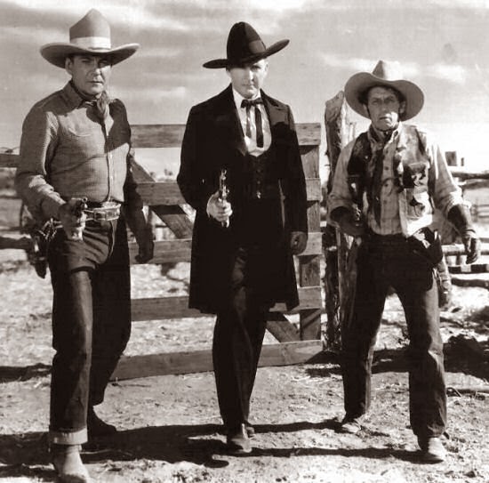 Comics, old time radio and other cool stuff: Cowboy Heroes Come in Sets ...