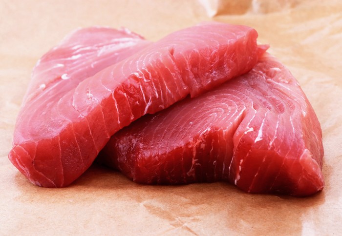 Yellow Fin Tuna Fillet Steak for Dinner | Yellowfin Tuna Factory ...