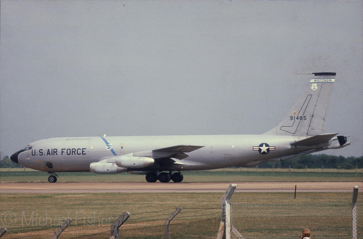 Legendary Moments in Military Aviation: USAF Mildenhall Photos from ...
