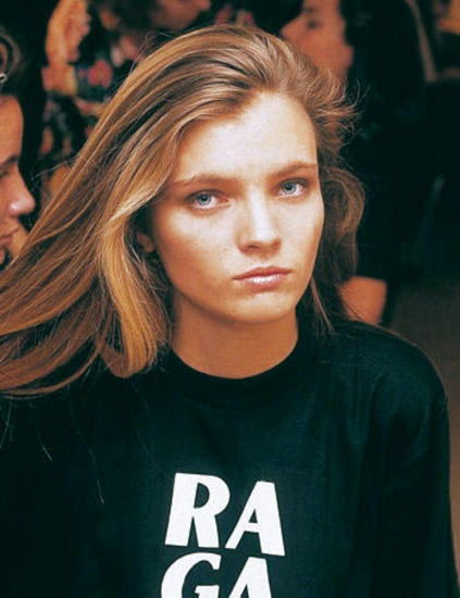 Classify Spanish model - Page 2