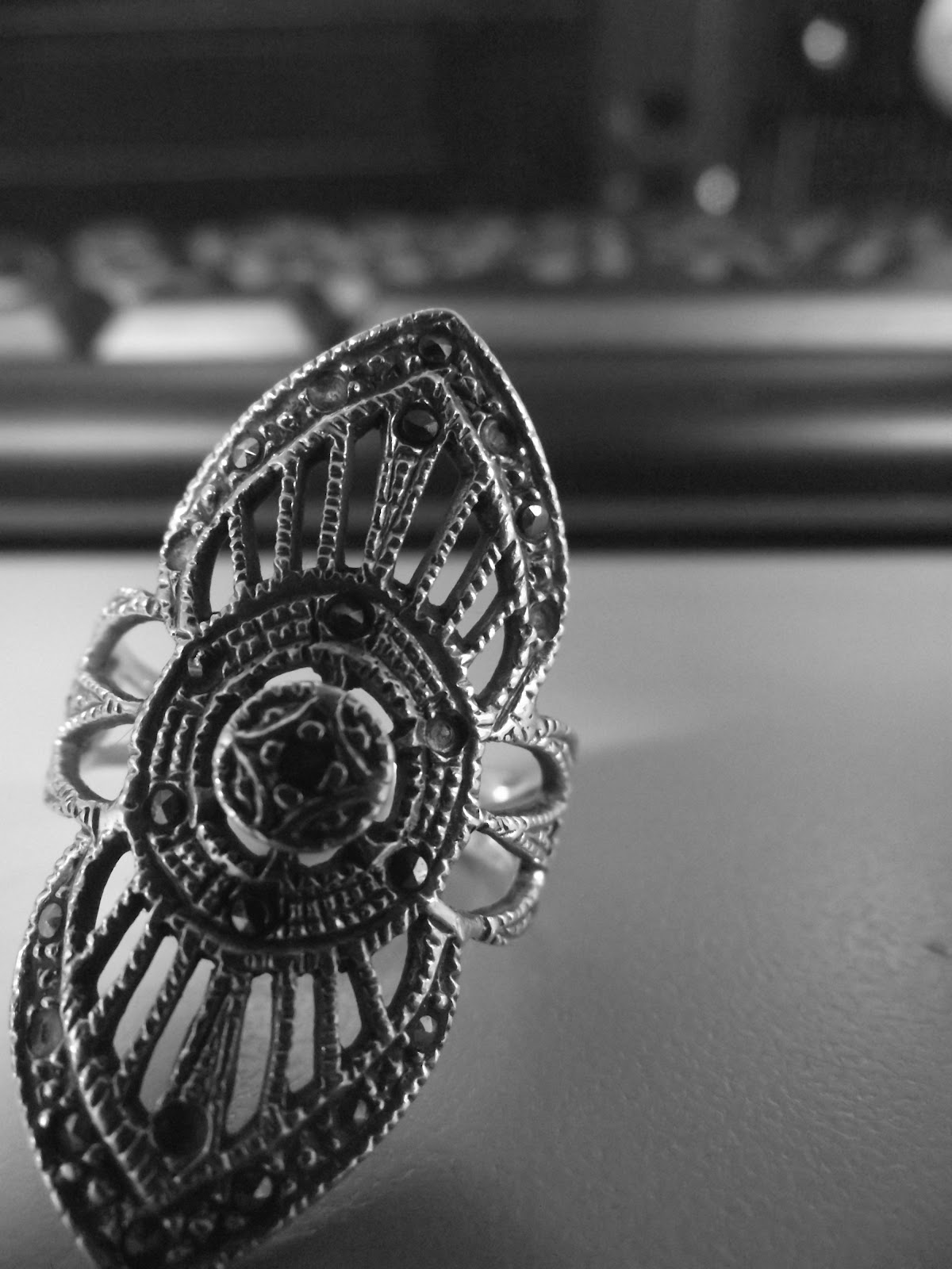 Elizabeth.Lucia.Garside(: