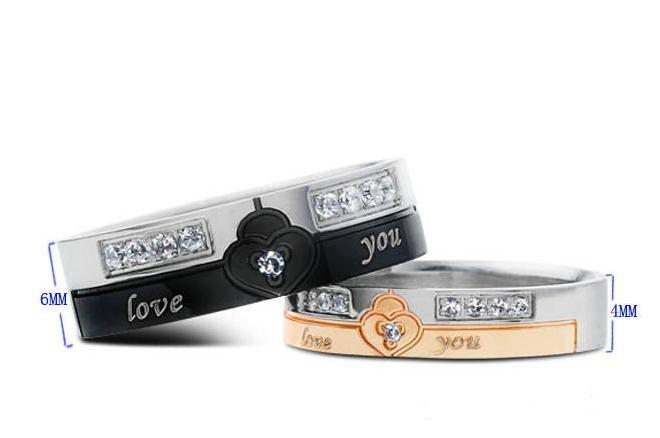 CoupleLoveTee: Lovely Couple Ring