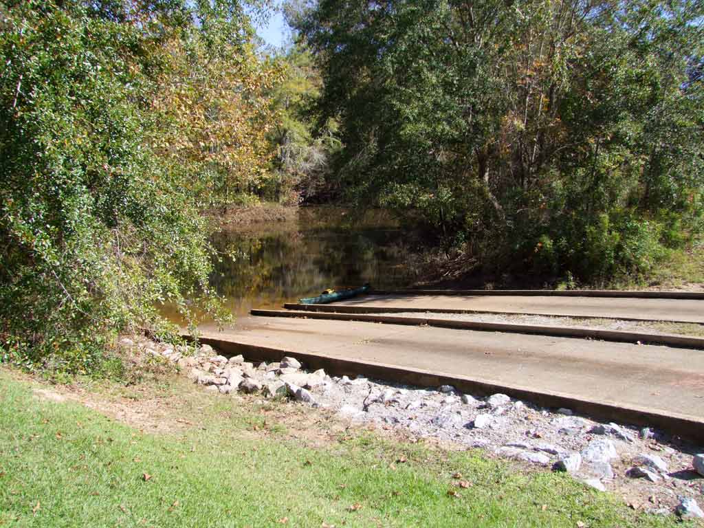 Kayaking the Mobile-Tensaw River Delta: 11/06/2009 - Claiborne Dam