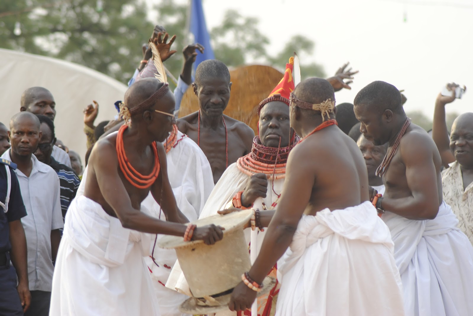 Nigerian art at Oyasaf: In Benin, Igue Festival 2011 celebrates a ...