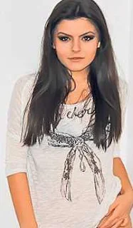 Cancan 18 ani Ana Maria Alexie POZE simpatie.ro