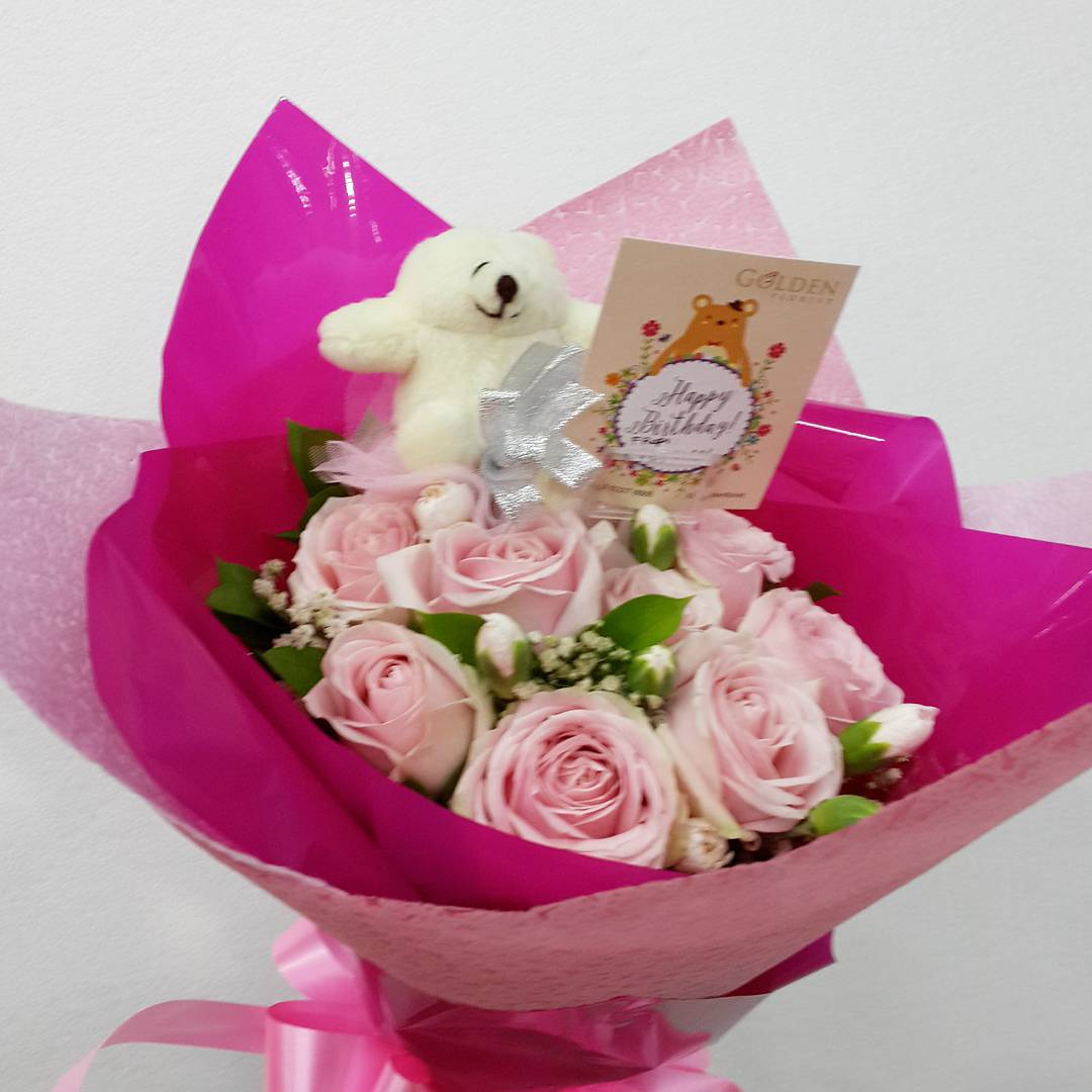 Buket Bunga Valentine - Florist Mangga Dua | Toko Bunga Online di ...