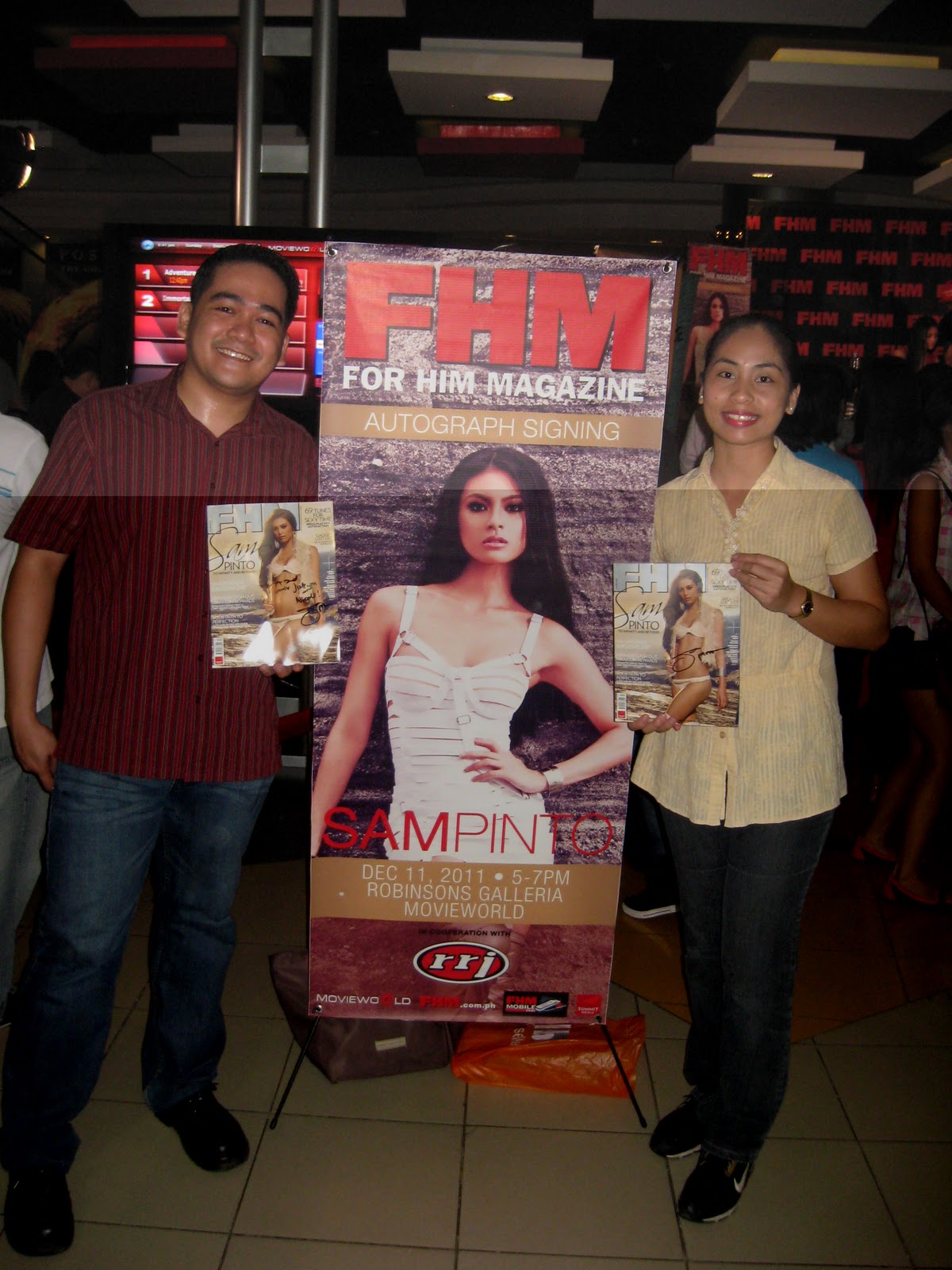Sam Pinto's FHM Autograph Signing (December 11, 2011)