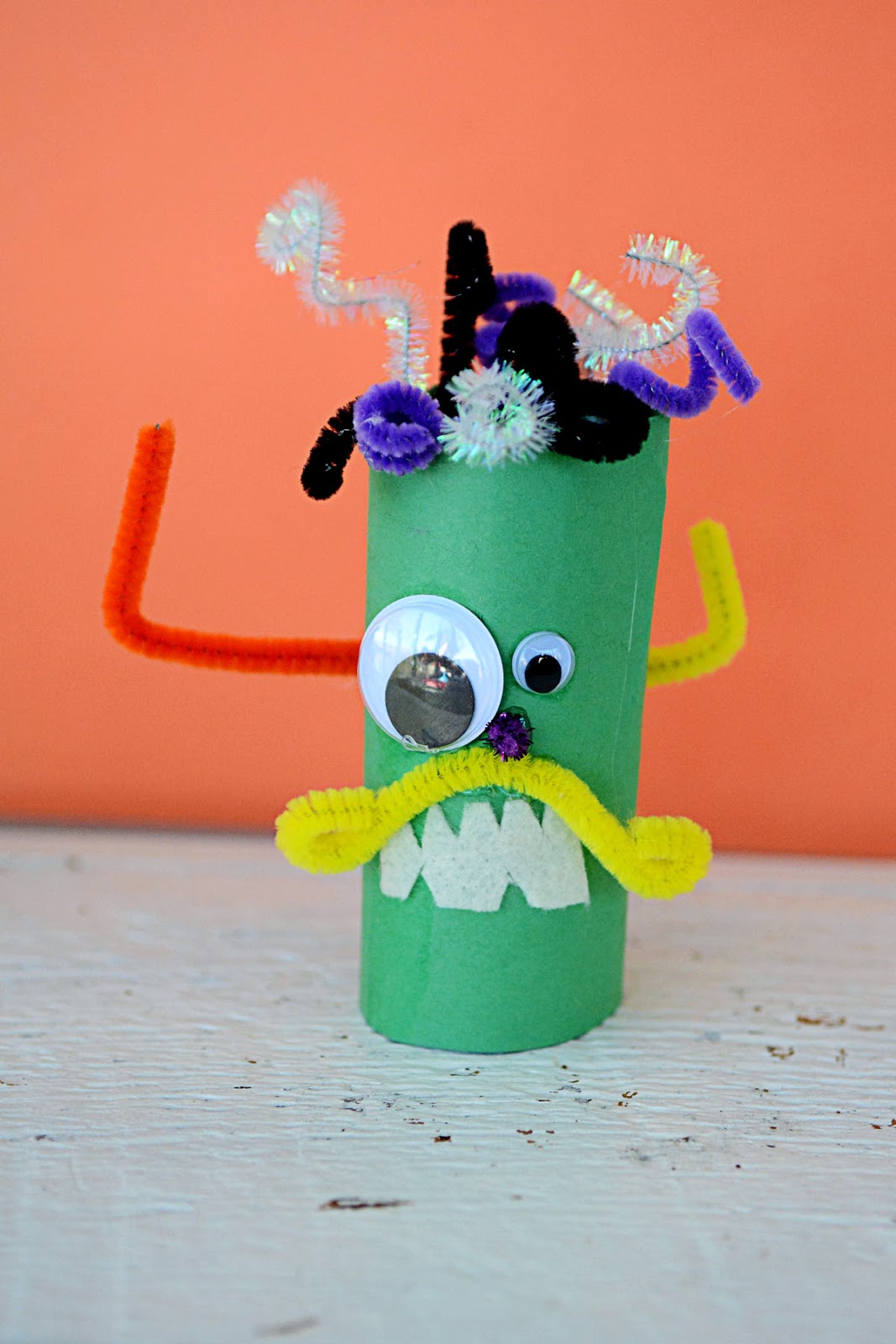 This Farm Family's Life: Cardboard Tube Monsters...