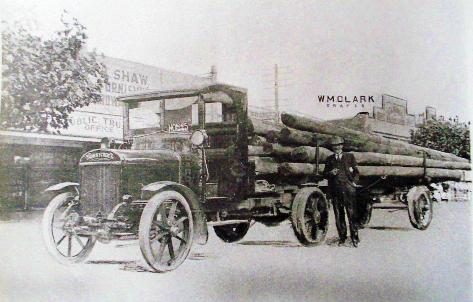 transpress nz: Thorneycroft truck in Levin, early 1920s
