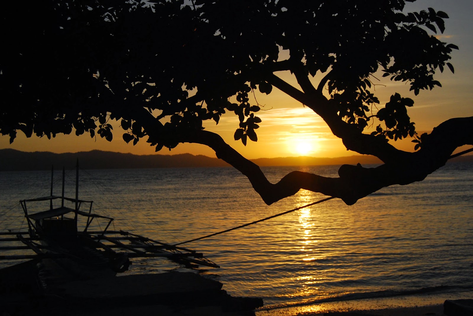 PINAY TAMBAY: Immersion In Northern Samar ( Dalupiri Island/Pink Beach )