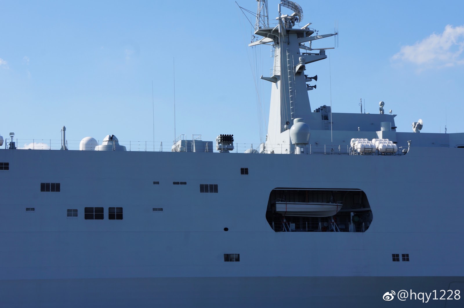 China Defense Blog: The fifth Type 071 LPD