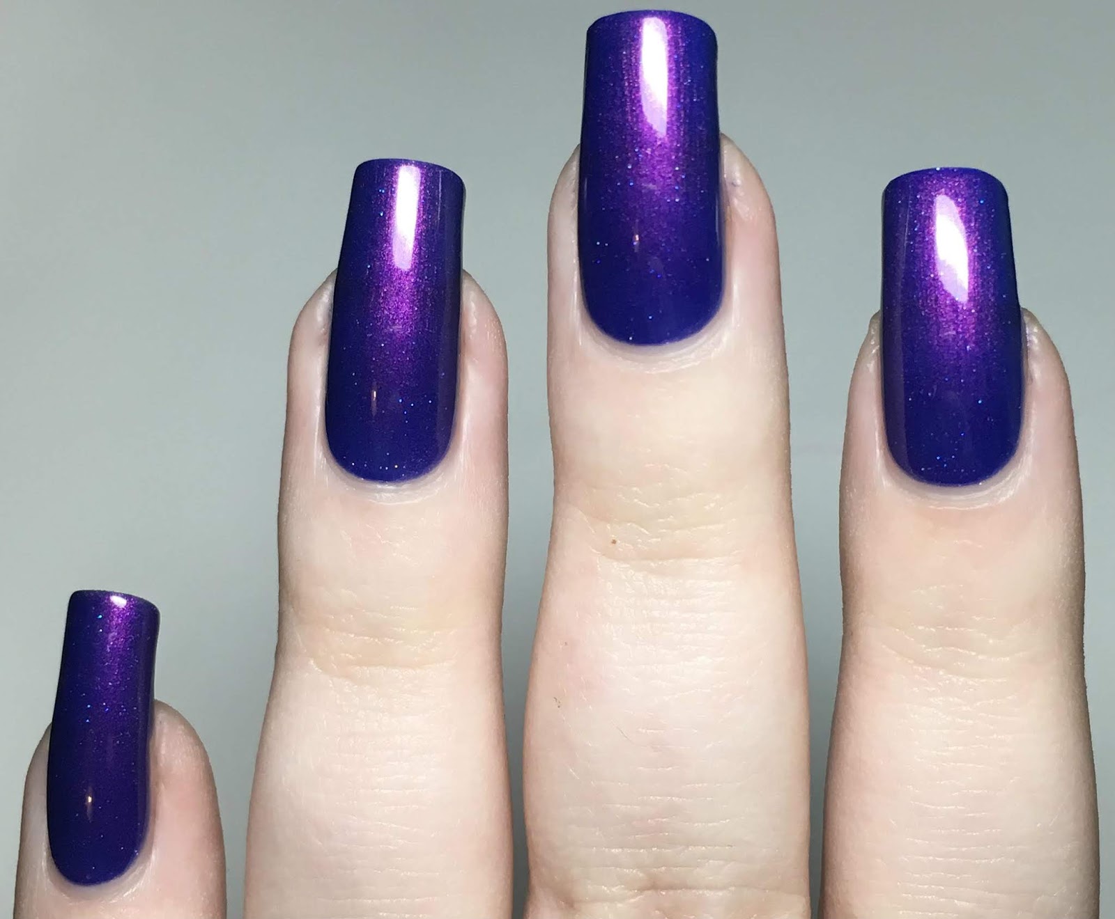 A Certain Becca Nails: Cirque Colors 'Dusky Skies' (& Nail Art)