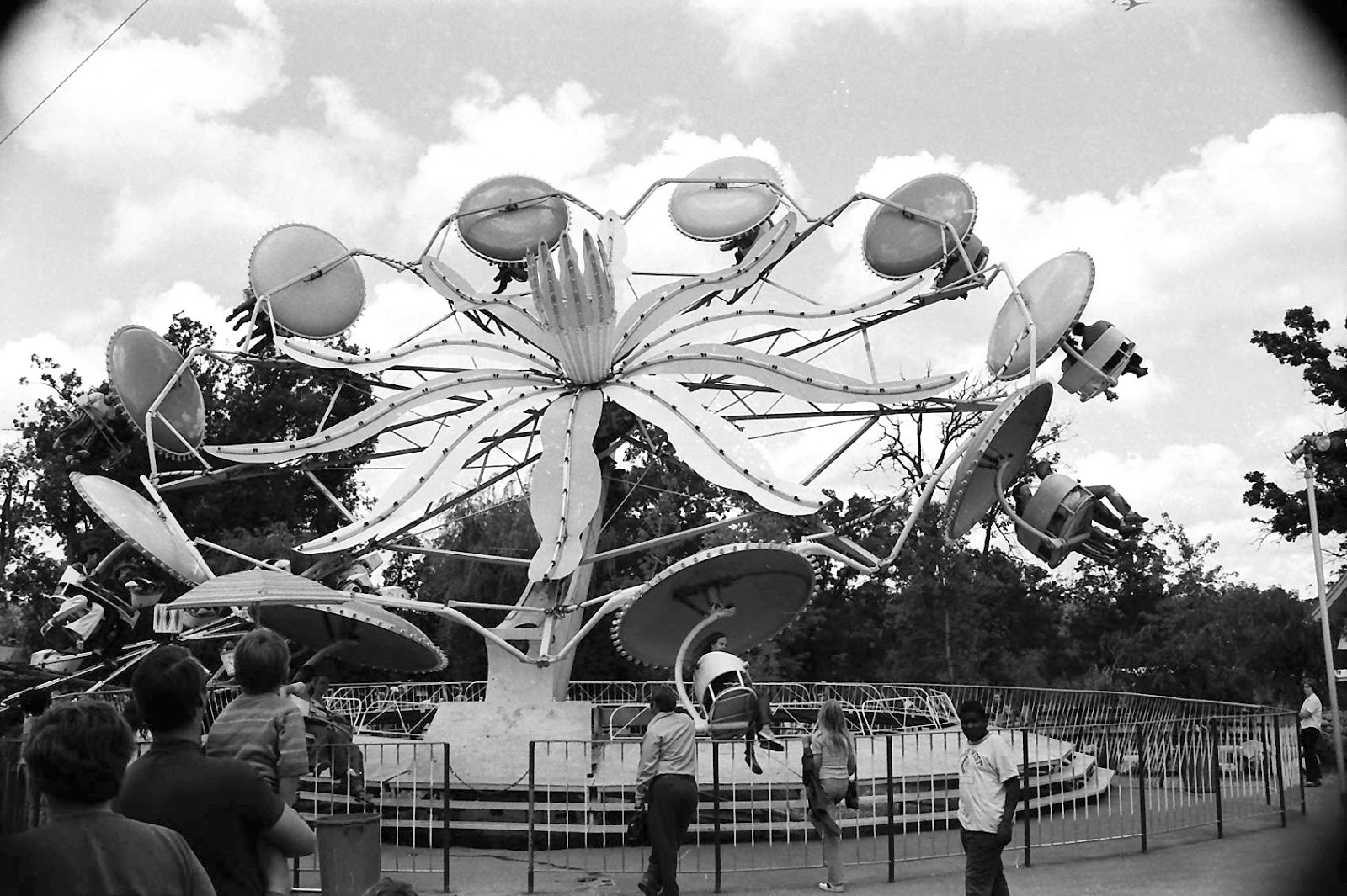 The Digital Research Library of Illinois History Journal ...