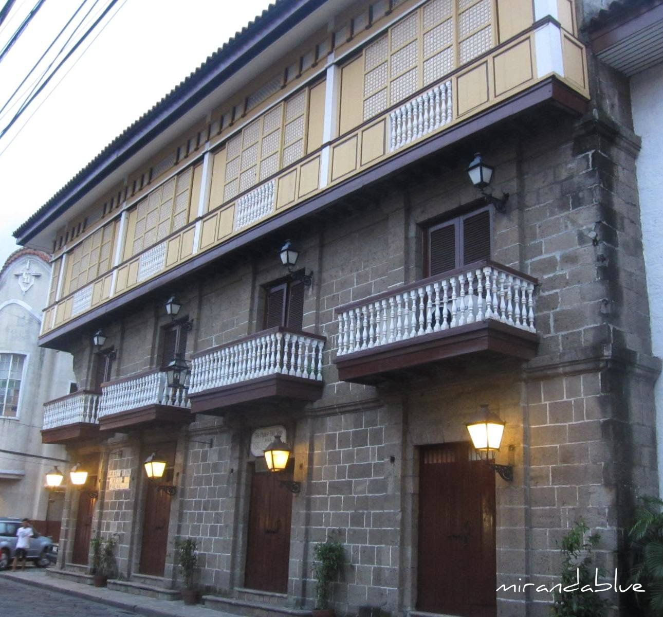 Miranda: Plaza San Luis/Our World-Tuesday