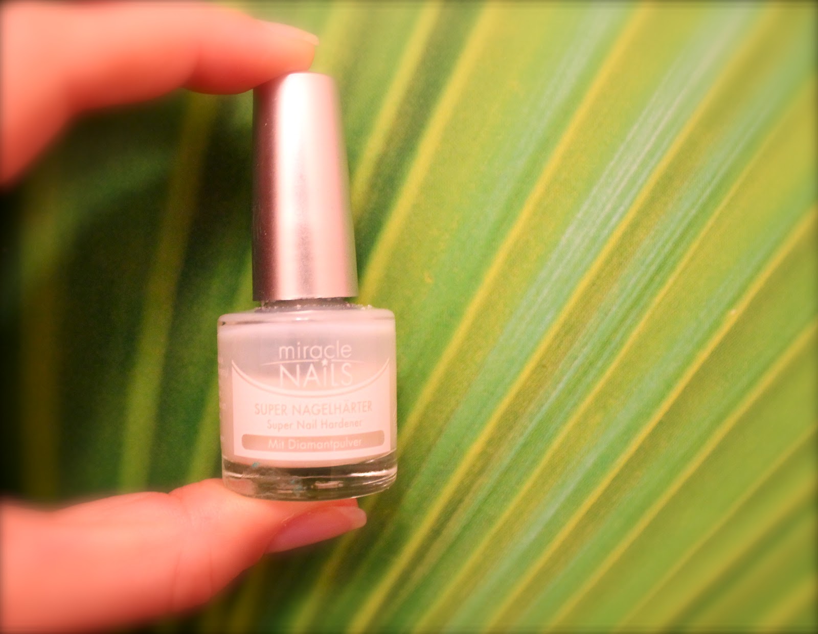 snow.white: "Miracle nails" nail hardener does wonders!