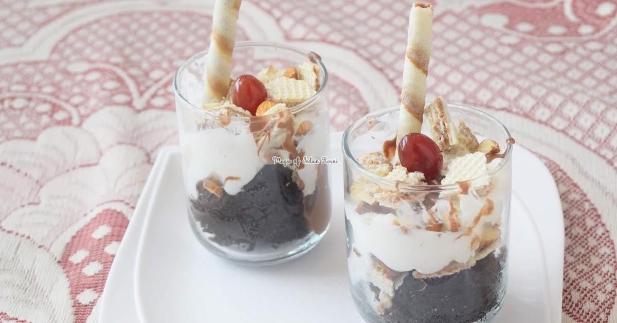 Oreo Brownie Sundae in Microwave (Eggless) Recipe | Magic of Indian Rasoi