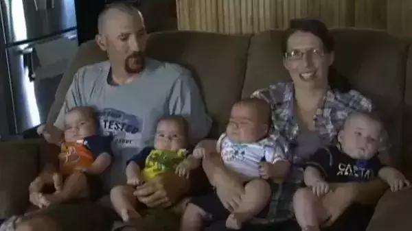 Woman gives birth to 4 babies at once, but they're unusual quadruplets ...