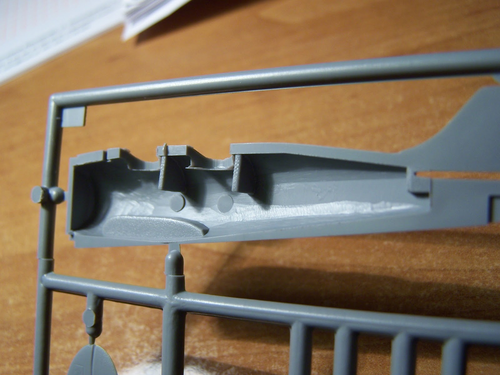 Modele z Szachownicą: PWS 16 bis (luty 2009, Lotnictwo II RP # 1)