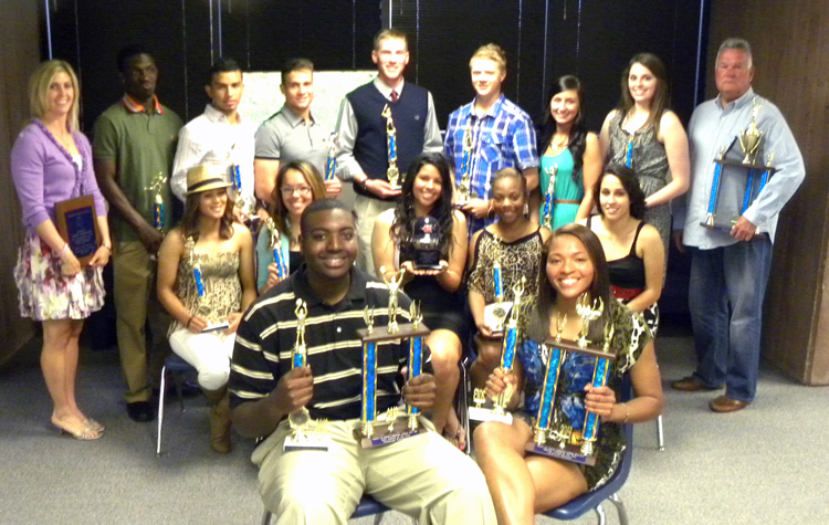 Kansas City Kansan: KCKCC honors athletes, coaches of the year