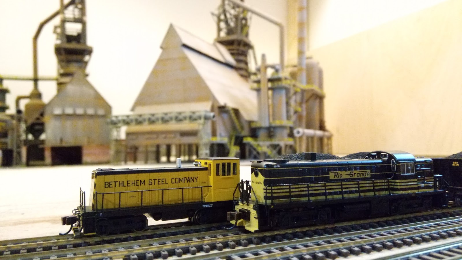 Custom N scale Steel mill | Page 4 | Model Train Forum