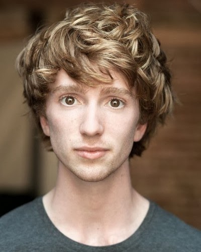 Los Ojos del Espectador: luke newberry