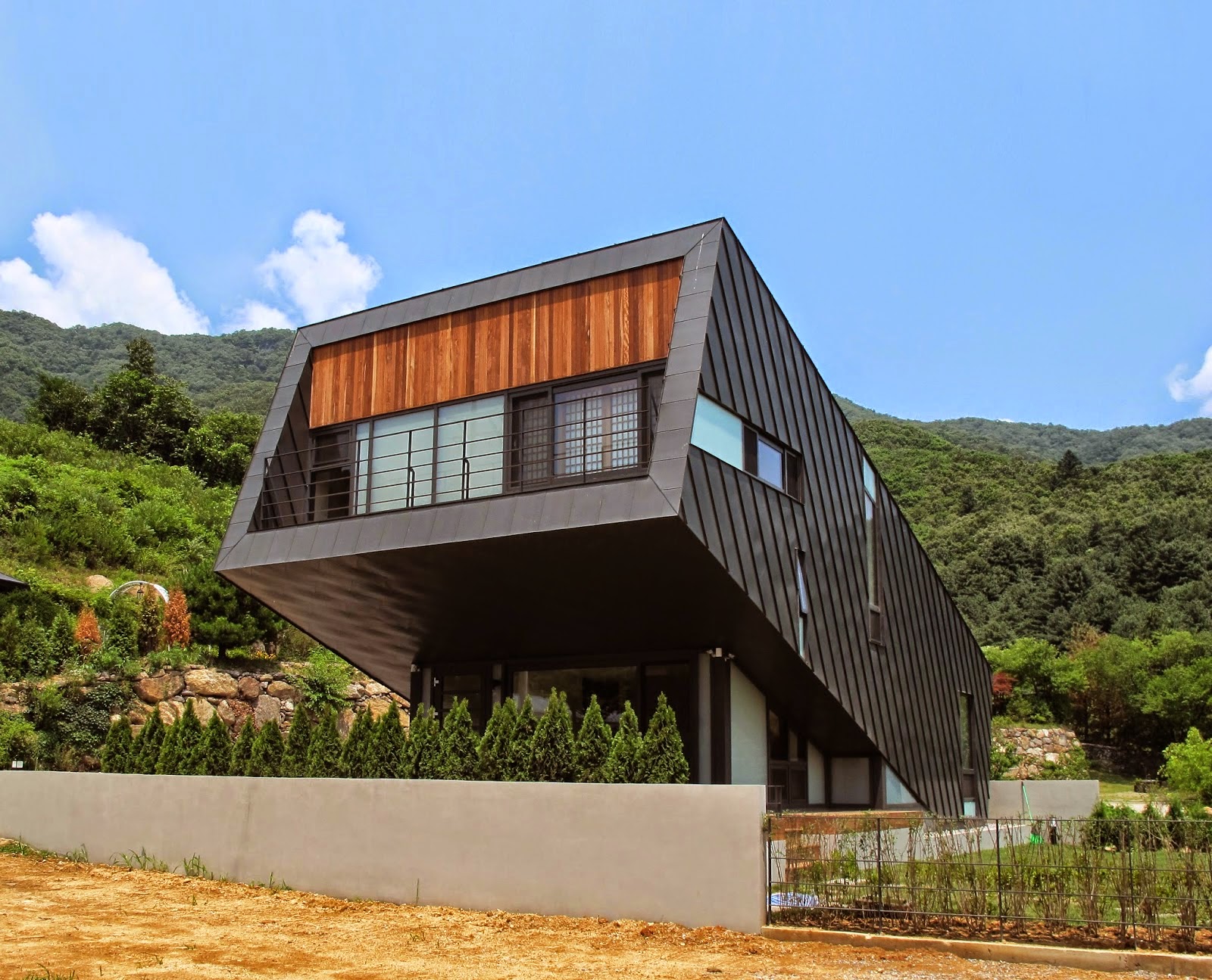 livin' spaces: Lean on me: Leaning house in South Korea by PRAUD