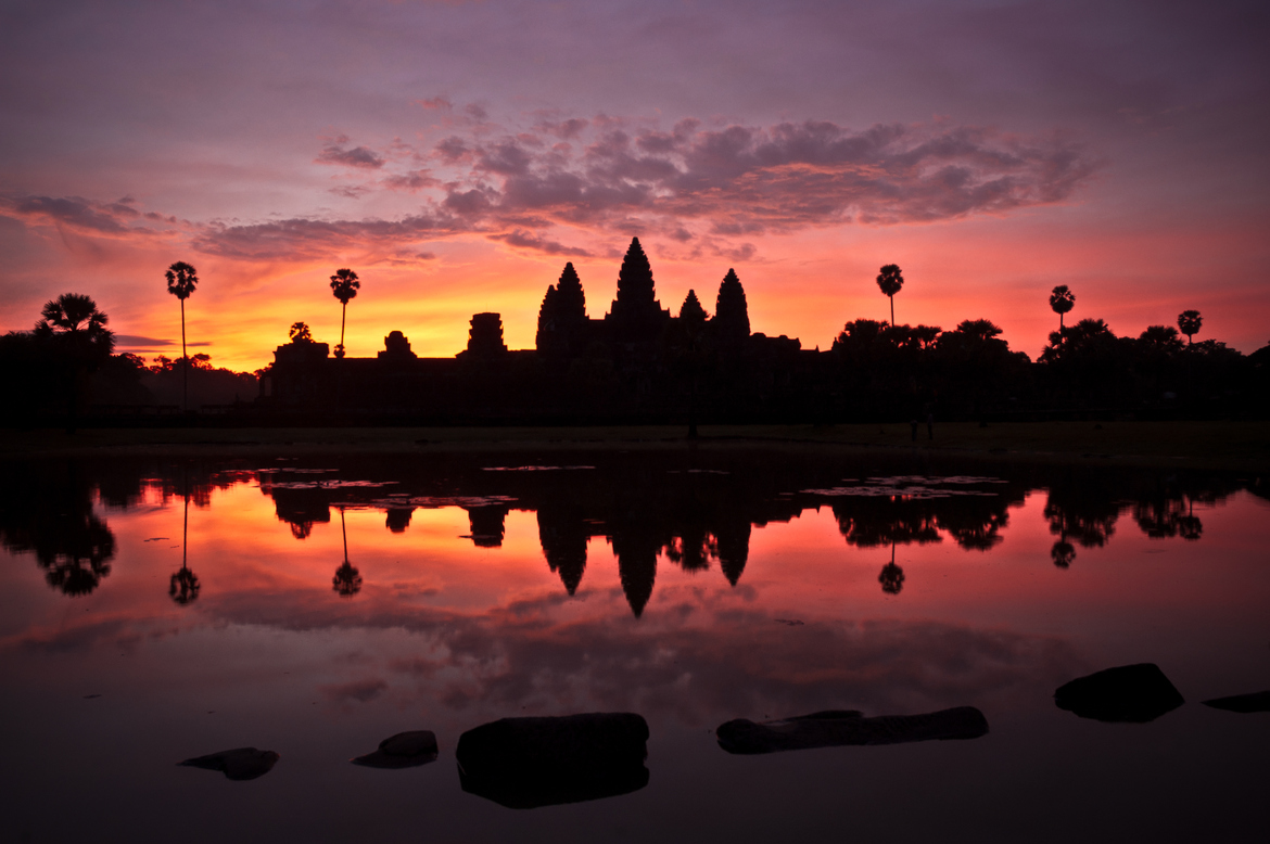 GOLDEN ANGKOR WAT, SIEM REAP, KINGDOM OF CAMBODIA - CAMBODIA