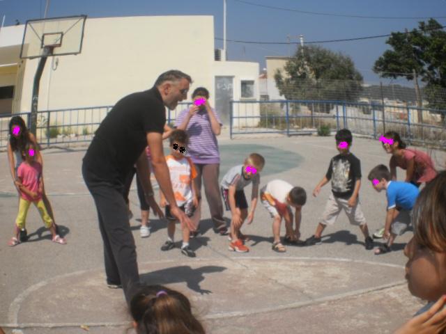 .~~kindergarten teacher ~~ΝΗΠΙΑΓΩΓΟΣ.....ΧΡΩΜΑΤΑ ΚΑΙ ΑΡΩΜΑΤΑ ...