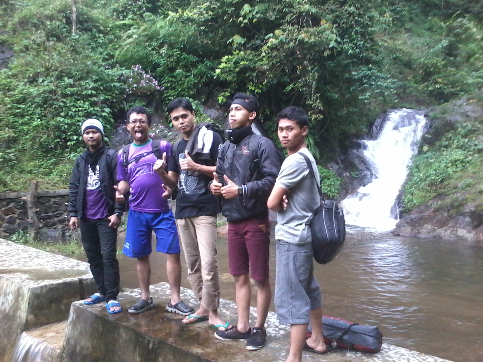 Pendakian Gunung Ungaran, Semarang - Santos Blog