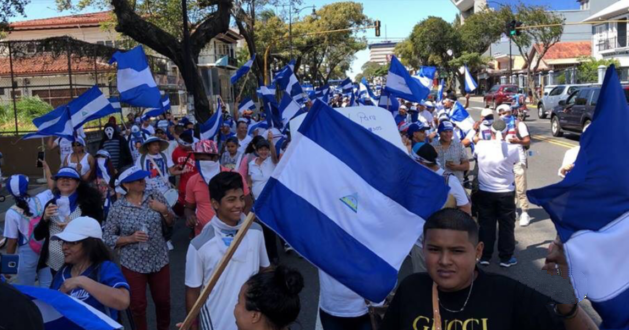Gracias Costa Rica!”: 3000 nicaragüenses marcharon este domingo contra ...