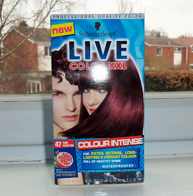 Beauty and Beyond....: Schwarzkopf Live Color XXL hair dye