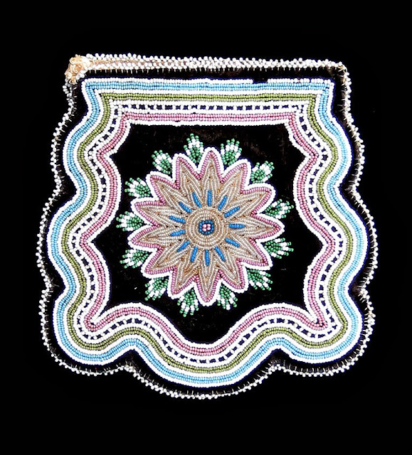 Historic Iroquois and Wabanaki Beadwork: A Mid-19th Century Tonawanda ...