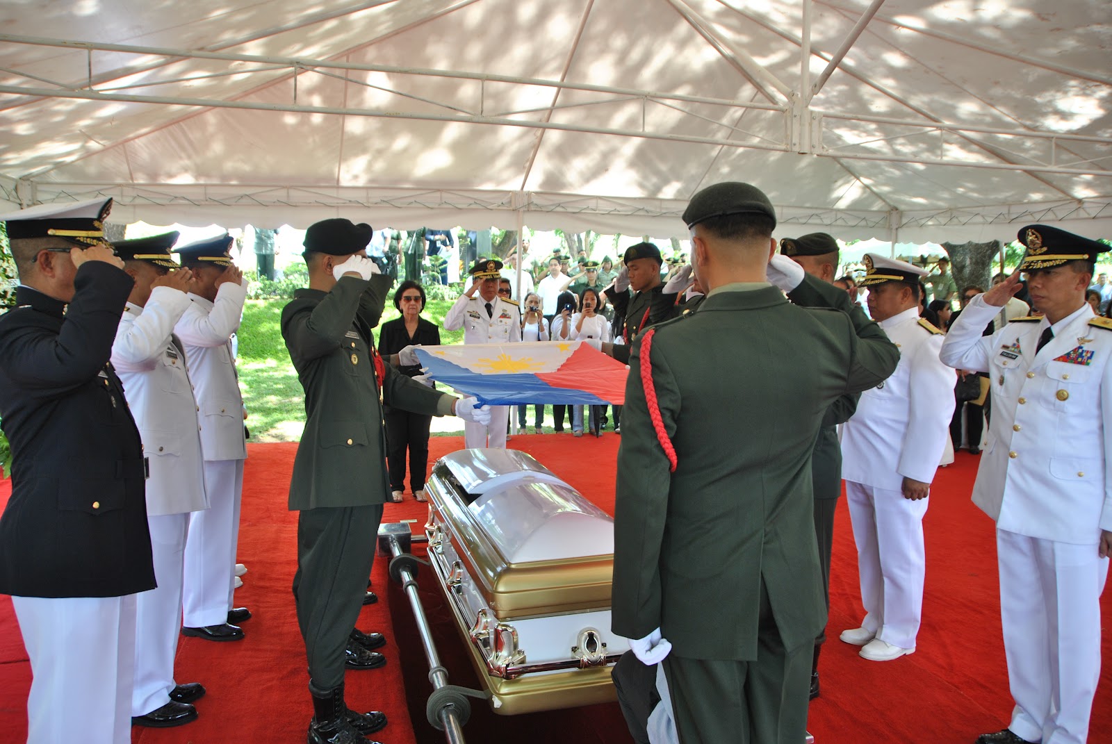 Ranger Cabunzky's Blog: Army pays tribute to former Army Chief