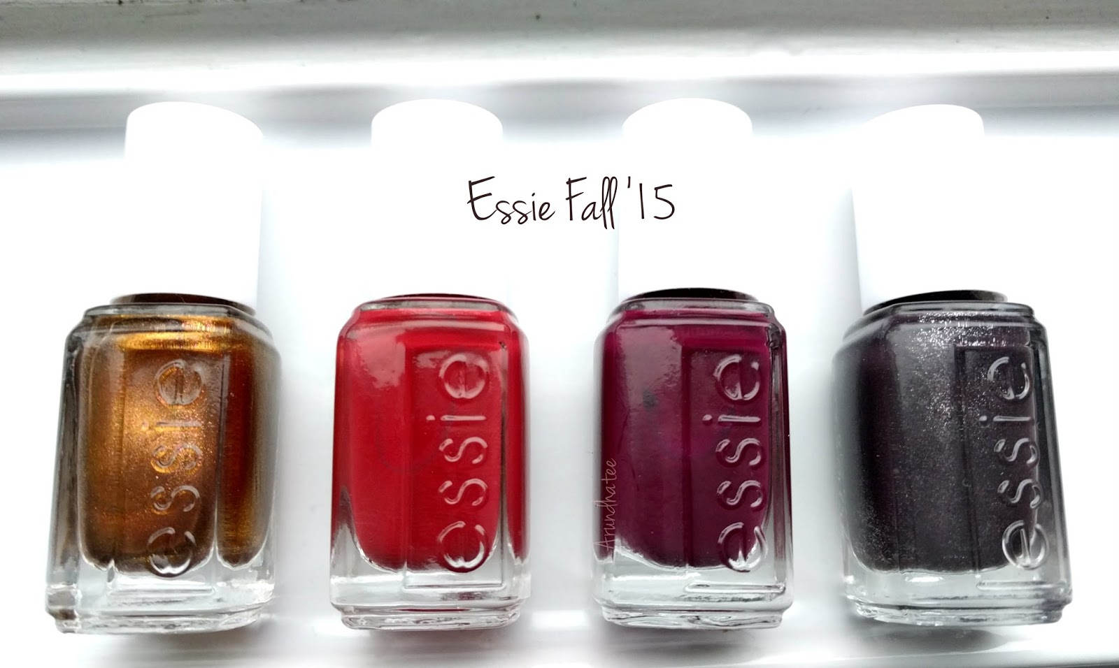 Discovering me: Essie Fall Mini Collection 2015 ::: Swatches and Review